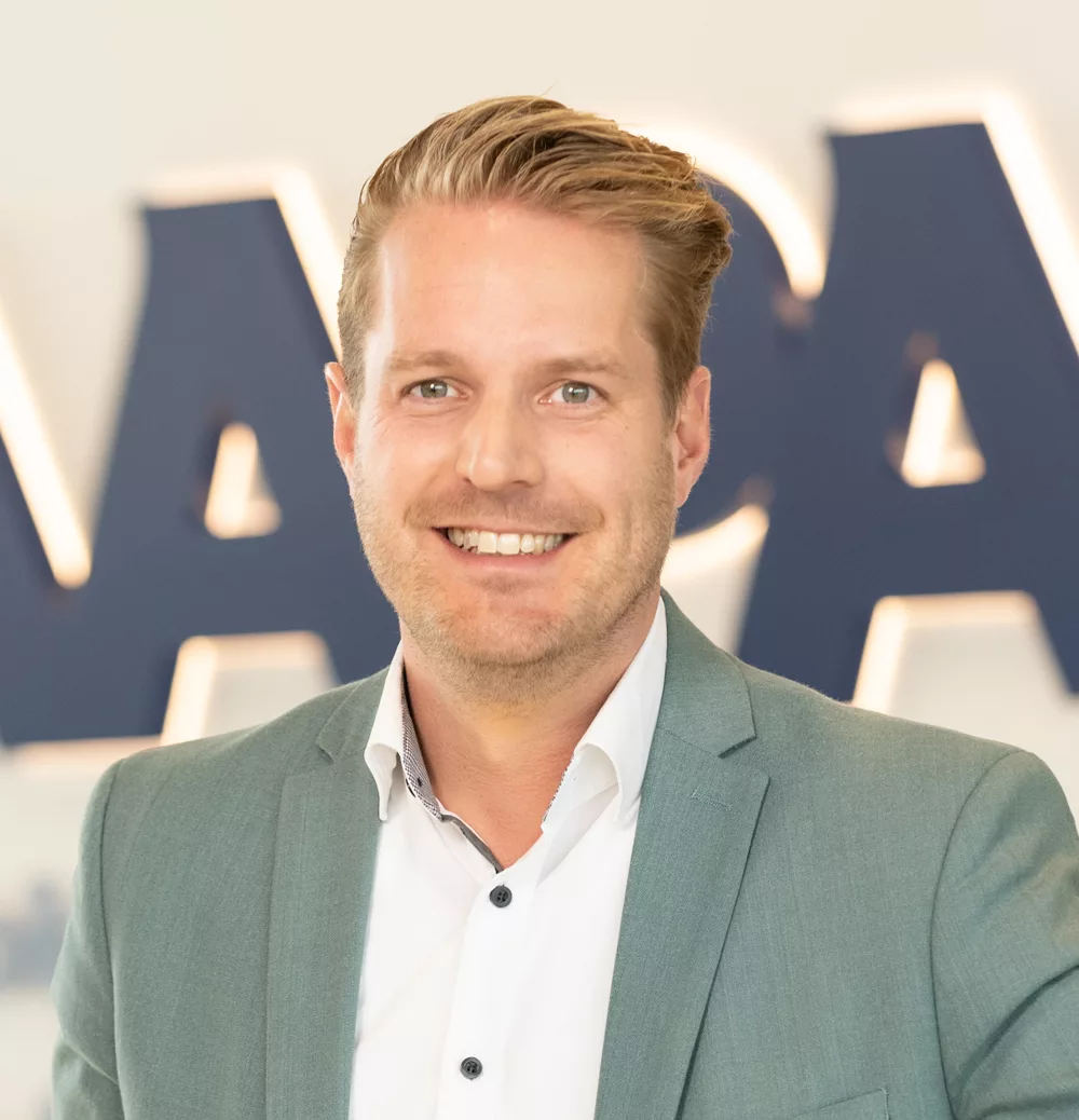 Peter van der Schans - Mountain Planet